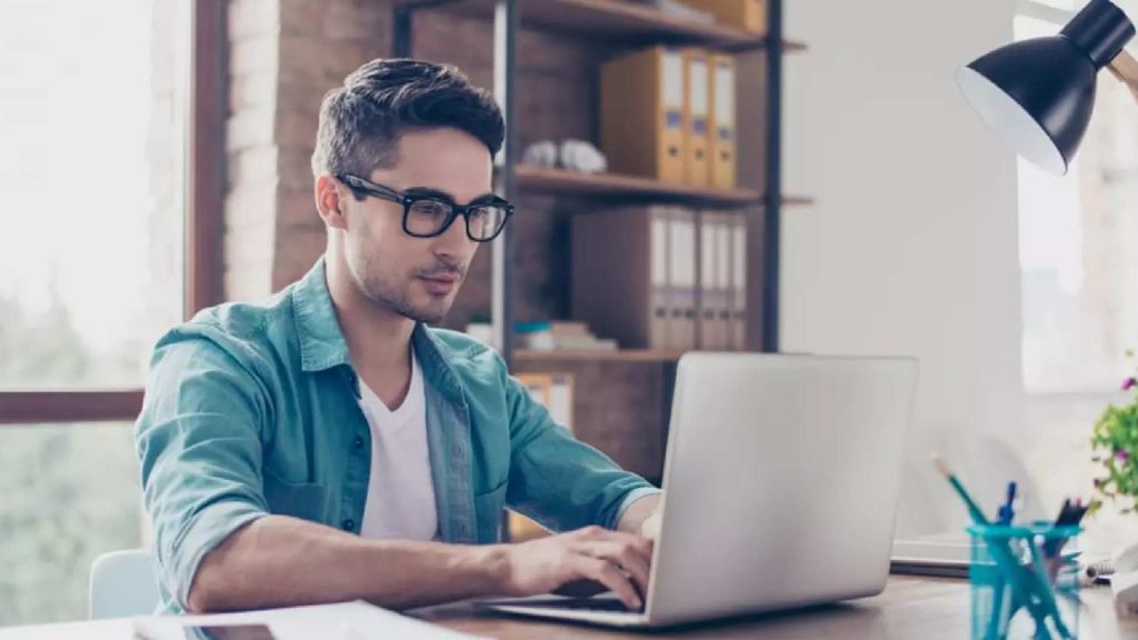 Guide to Entry Permits in the UAE | Latest Rules and Updates